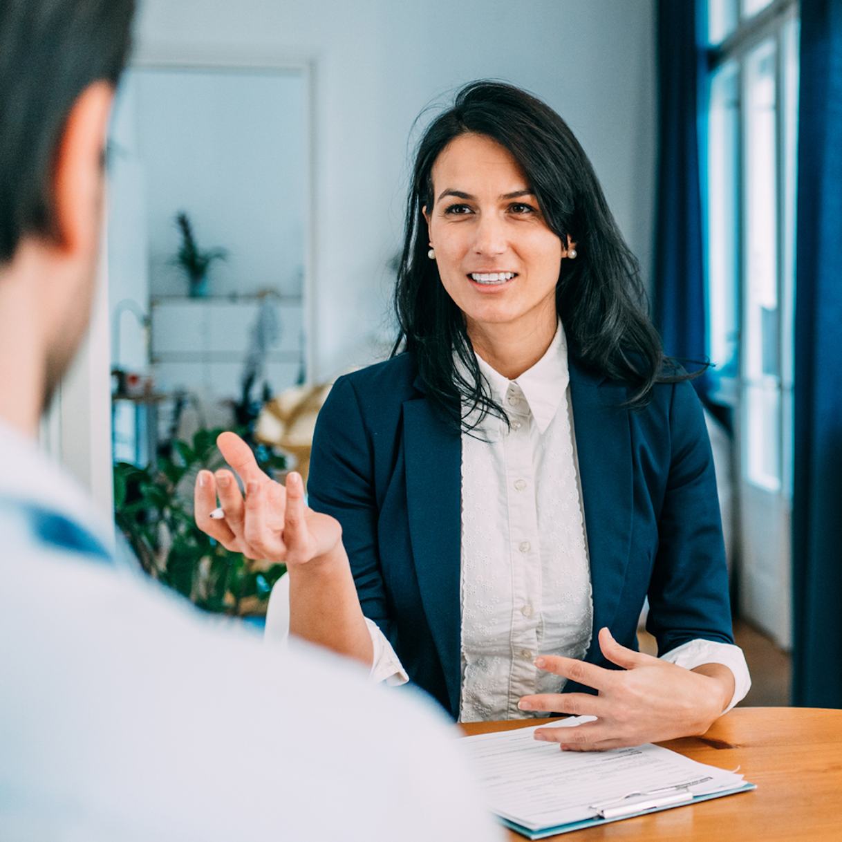 AXA Reduces Average Handle Time by 20%+ Using Modern, Connected Verint ...