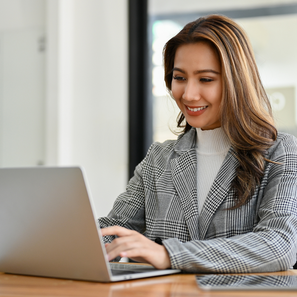 What Defines a Comprehensive CX Platform? A CX Buyer’s Guide | Verint